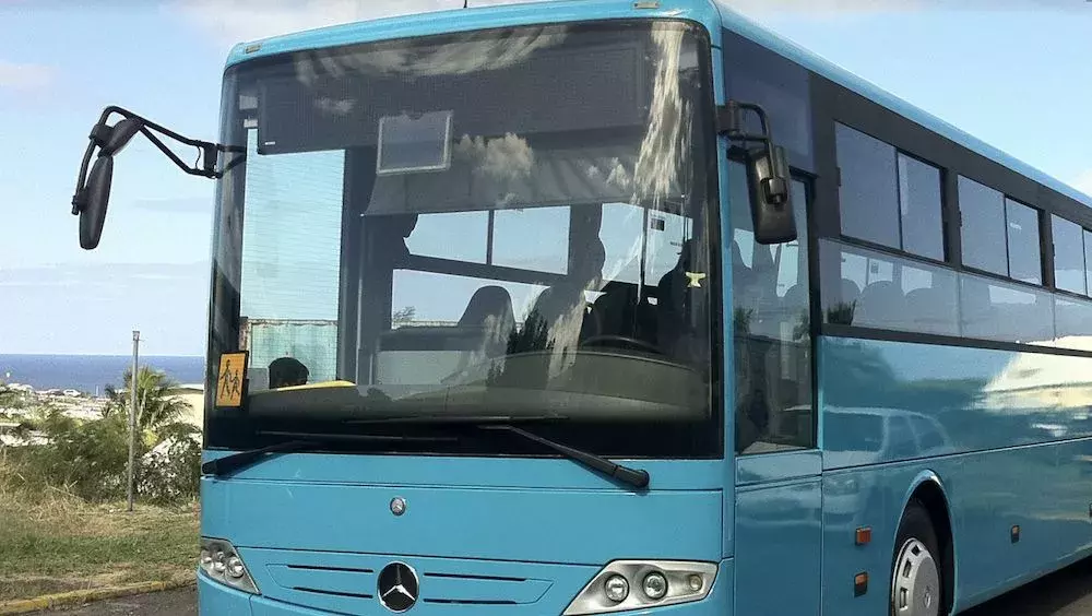 La Réunion : La Civis lance ZEnBus une application de géolocalisation ...