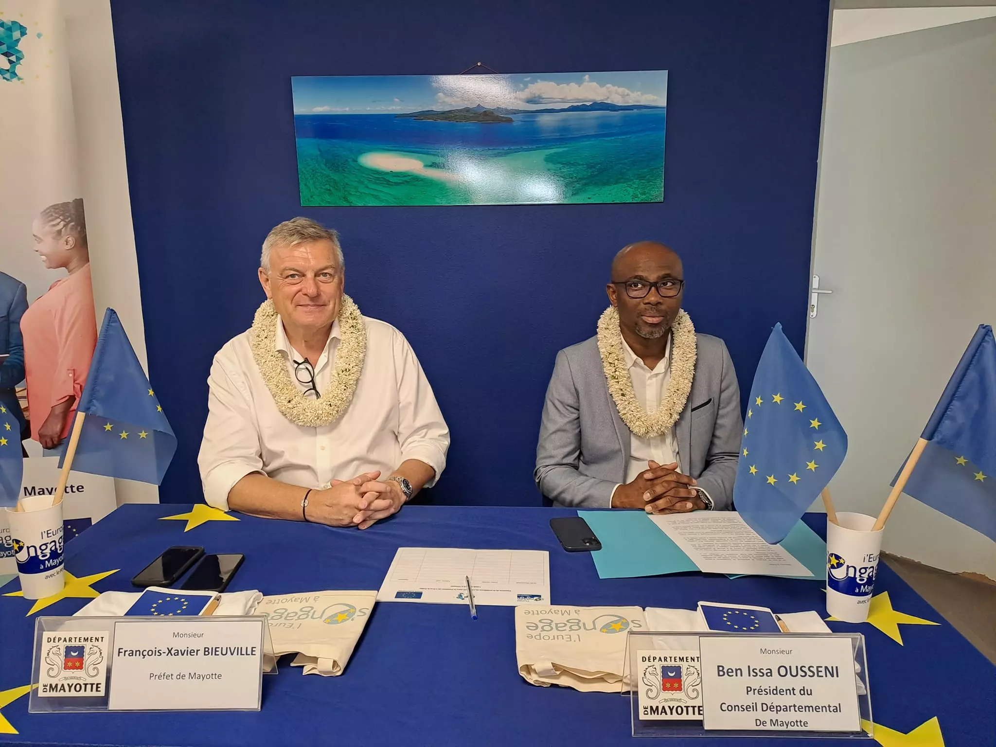 Le Président du Conseil départemental de Mayotte Ben Issa Ousséni prend ...