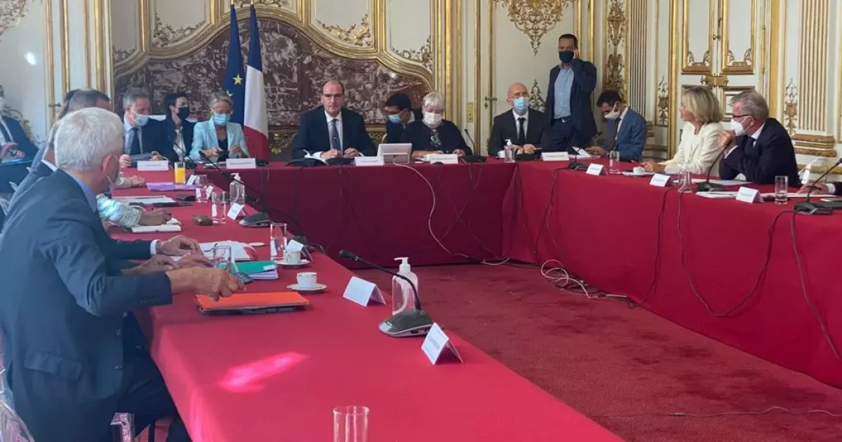 Ben Issa Ousséni présent à la rencontre des Présidents de Région avec ...