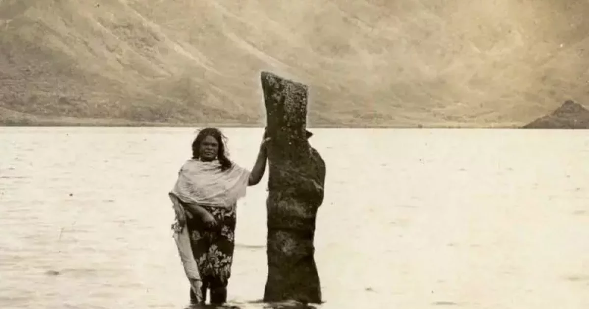 L’ethnologie de Rapa, île peu connue de Polynésie, dans un document ...