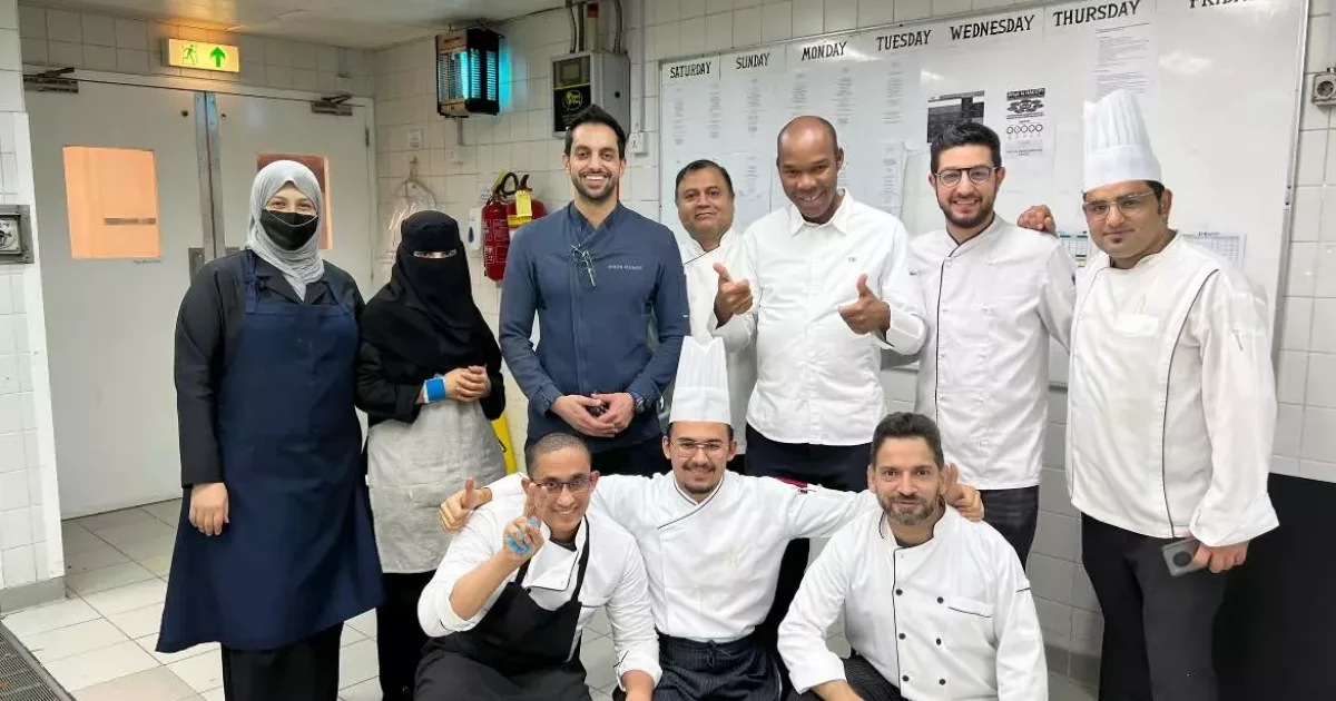 Gastronomie: Le chef étoilé martiniquais Marcel Ravin exporte son ...