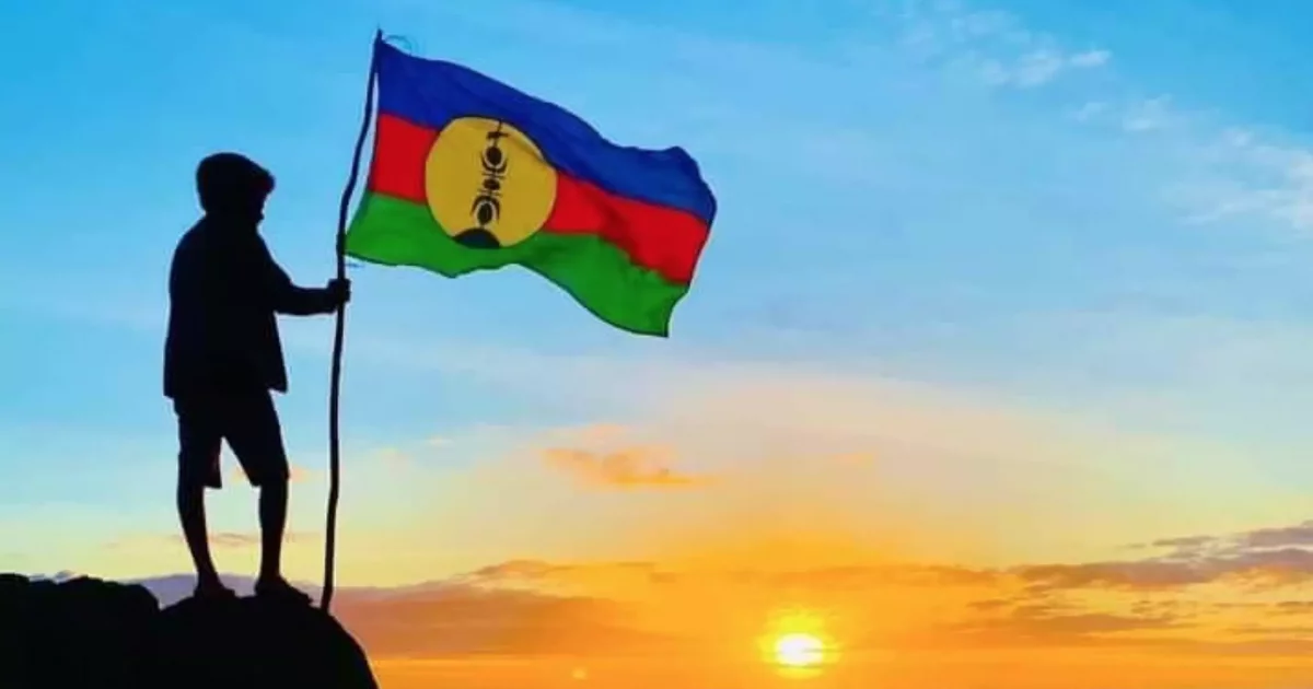 Nouvelle-Calédonie : L'UC propose le drapeau indépendantiste du FLNKS ...