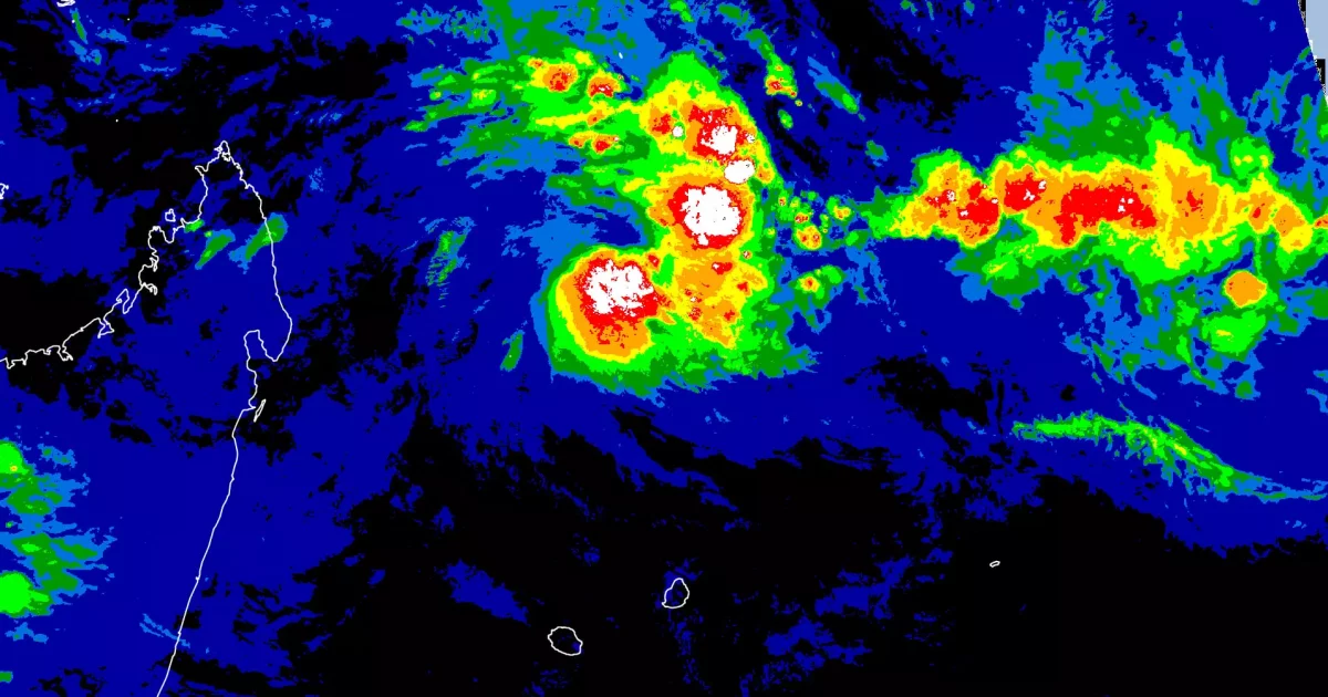 La tempête Eleanor devrait s’intensifier en cyclone tropical dès ce ...