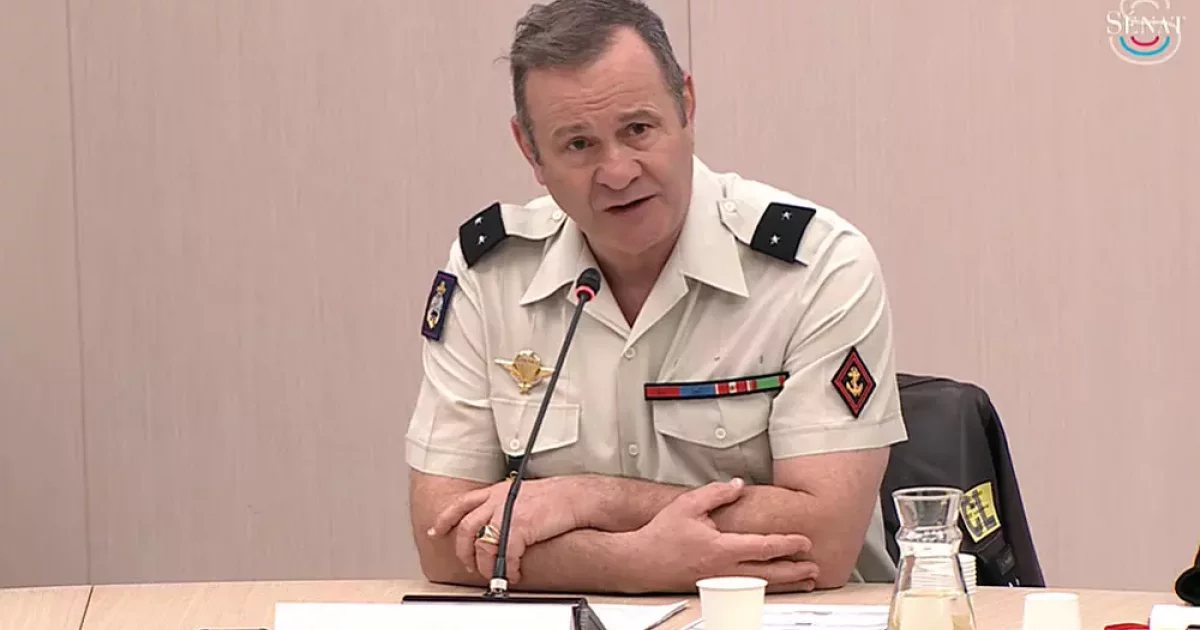 Audition du Général Claude Peloux, commandant du Service militaire ...