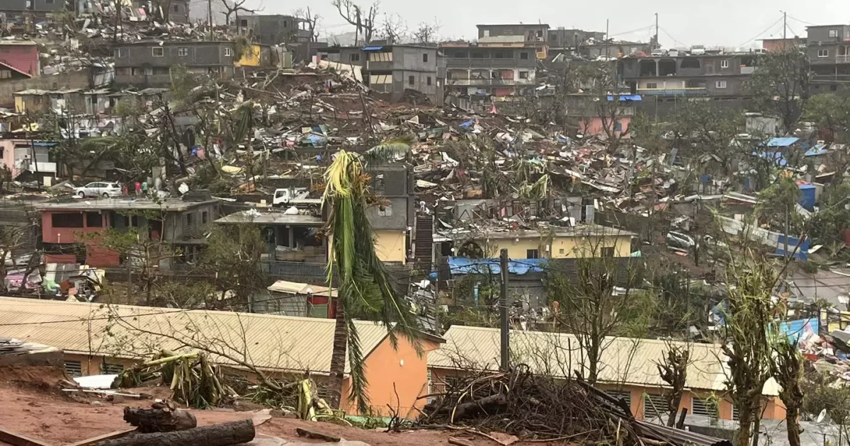 Cyclone Chido : Au moins 14 morts à Mayotte, selon un premier bilan ...