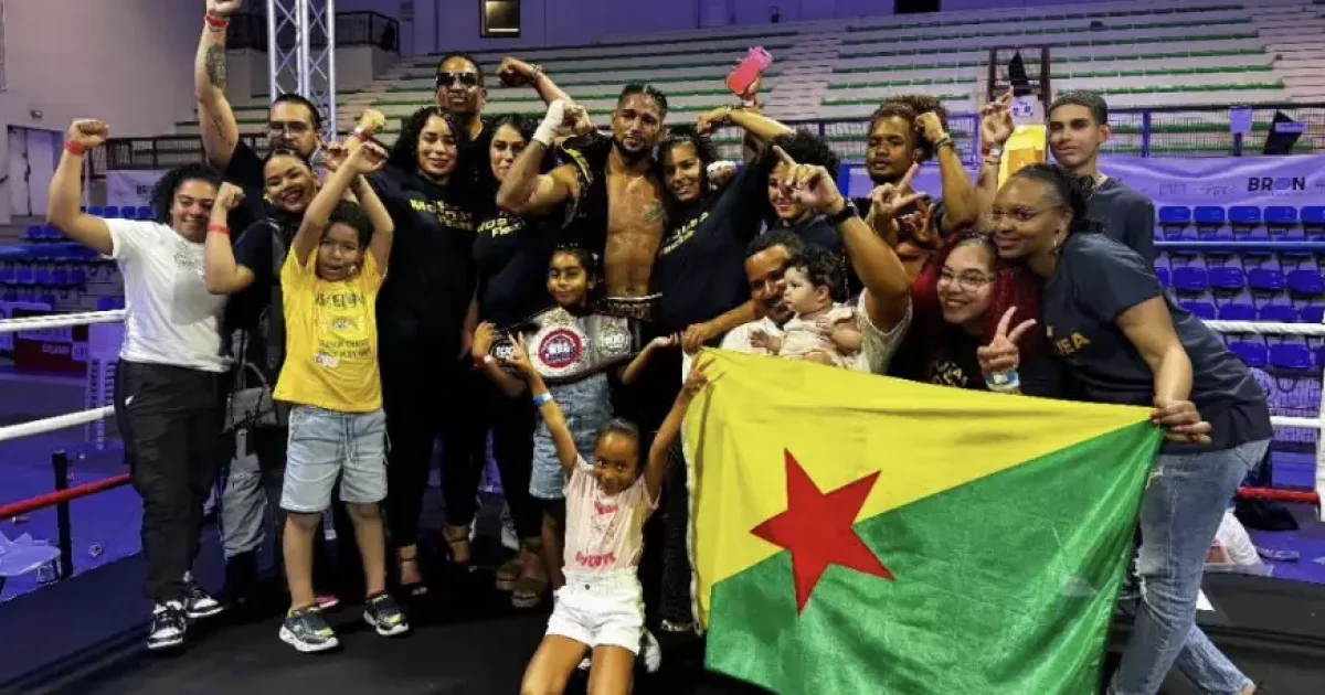 Le Guyanais Léonardo Mosquea sacré champion WBA ibéro-américain à Bron | Outremers360
